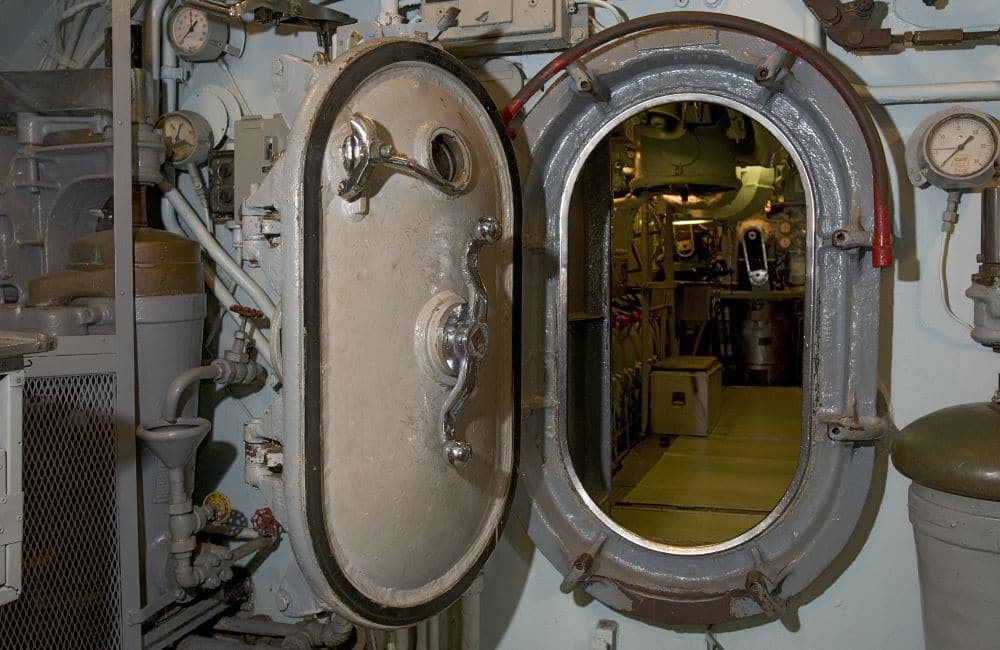 Researchers Unveil Long-Lost Submarine From 30 Years Ago And Can’t ...